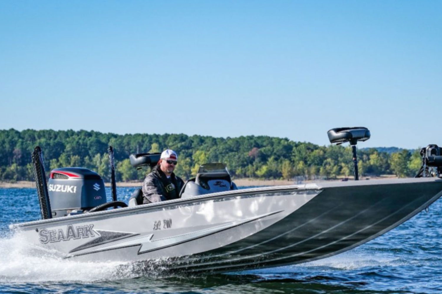 Build your 2025 BC 210 - SeaArk Boats